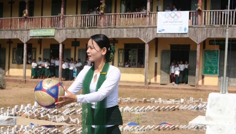 Sports bring joy to displaced people in Myanmar