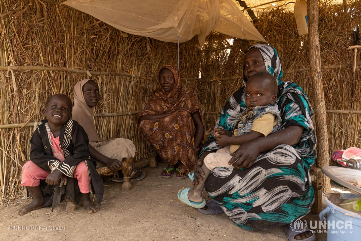 Thousands of Sudanese fleeing violence cross into Ethiopia