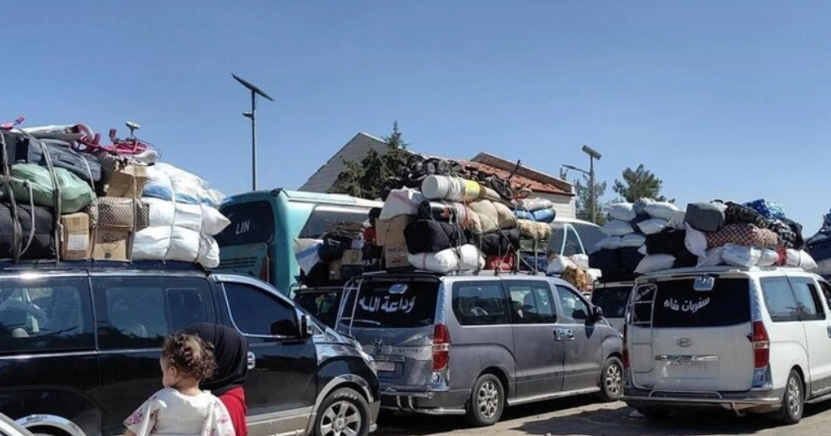 UNHCR scales up support as people flee Lebanon for Syria